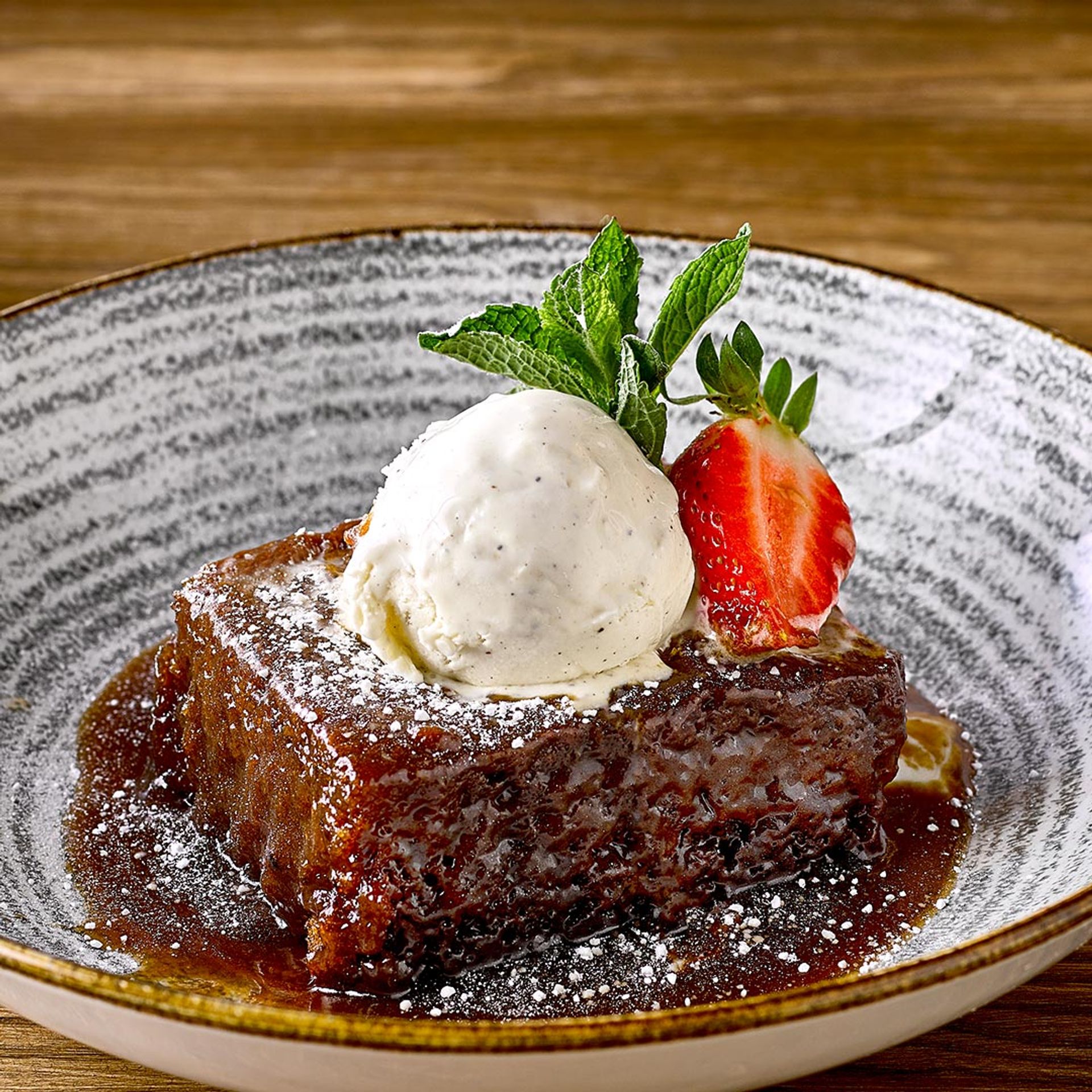 The Rope & Anchor | Best pub classics in Woolston, Warrington