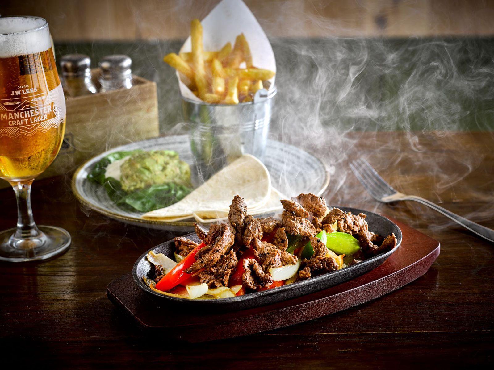 The Rope & Anchor | Best pub classics in Woolston, Warrington